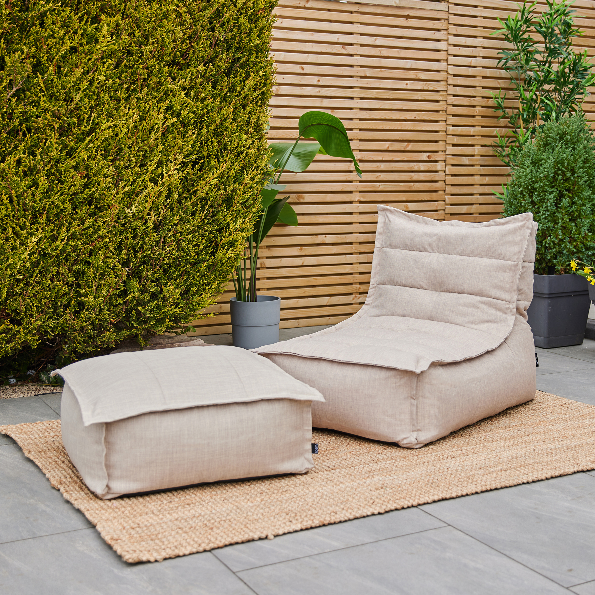 Sitzsack Dolce Liege Outdoor mit Hocker kaufen | home24